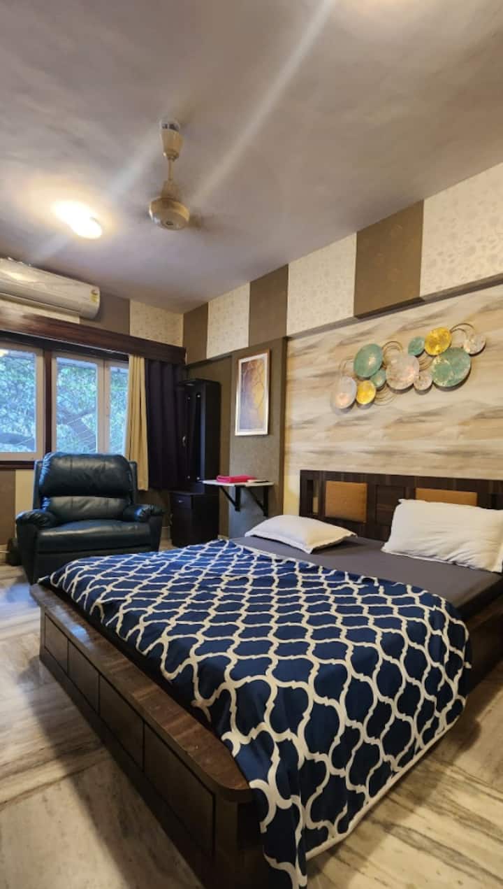 4rk Elite | Posh Location - Mumbai (Bombay)