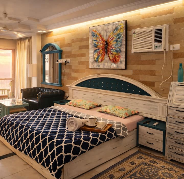 4rk Urban | Posh Location Butterfly - Mumbai