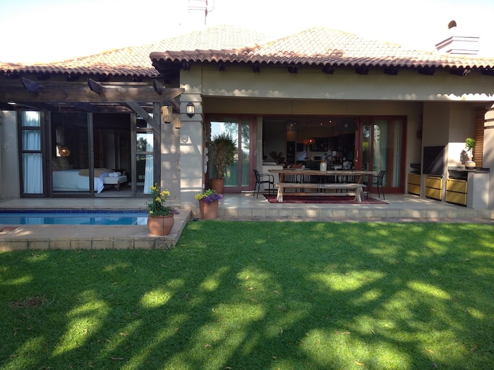 Pecanwood Paradise Golf Course View - Hartbeespoort