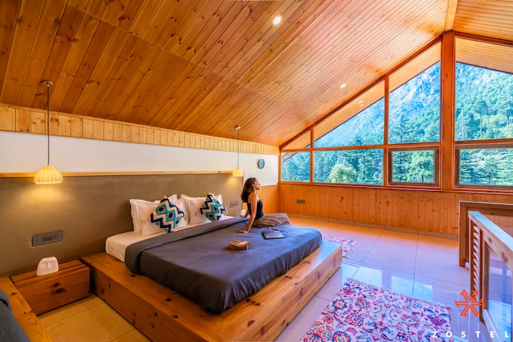 Superior Quad Room With Attic & Valley View - Kasol