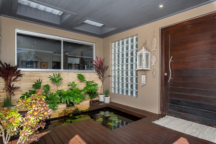 Coastal Luxury Escape |Pool, Jacuzzi & Ocean Views - Kapstadt