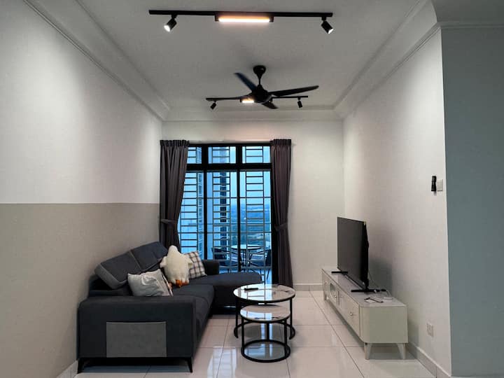 Platino 2br Cozy Stay Skyline View - Skudai