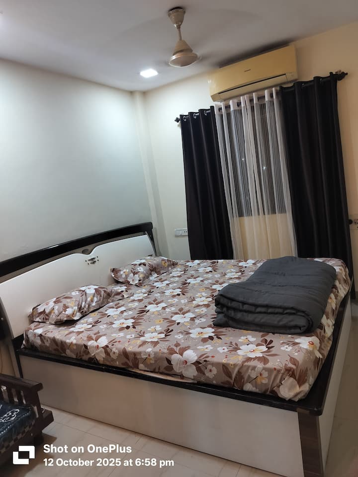 Cozy 1bhk With Serene Forest View - Thane