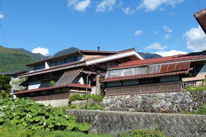 【木曽駒高原】築150年の古民家、小上がり畳の広めの和室（1名〜4名）【素泊まり】 - Kiso