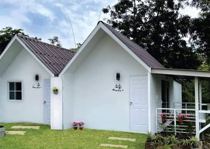 บ้านอินทนิล 1 | Ingmhok Suanphueng Resort - Suan Phueng District