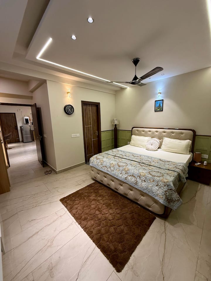 The Regaliaas 3.0 Luxury 1bhk Apartment - Mussoorie