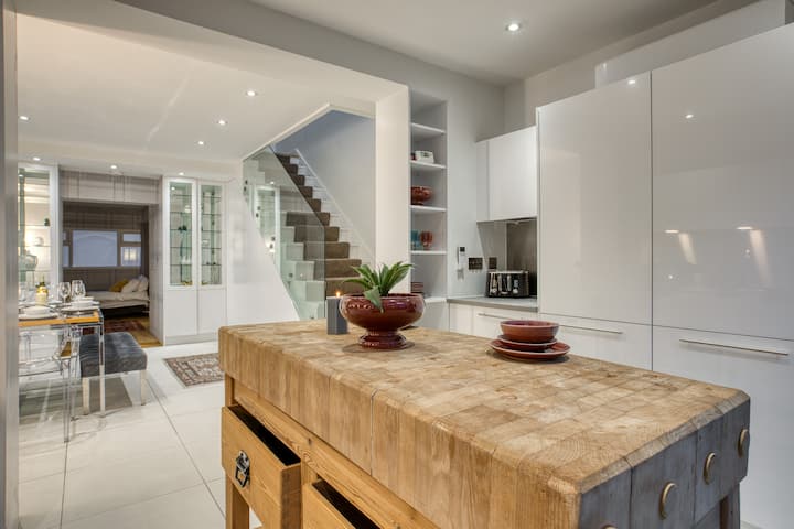 Zen Chelsea Townhouse – 3br, 3.5ba + Terrace - Chelsea