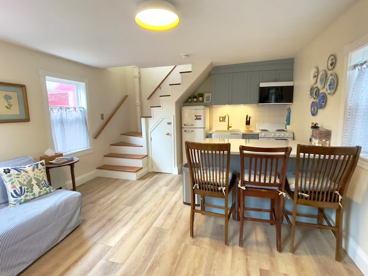 Suite As A Peach - Fredericton