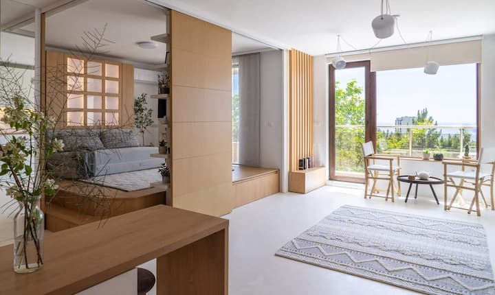 Smartly Designed Flat With Balcony & Parking - Varna