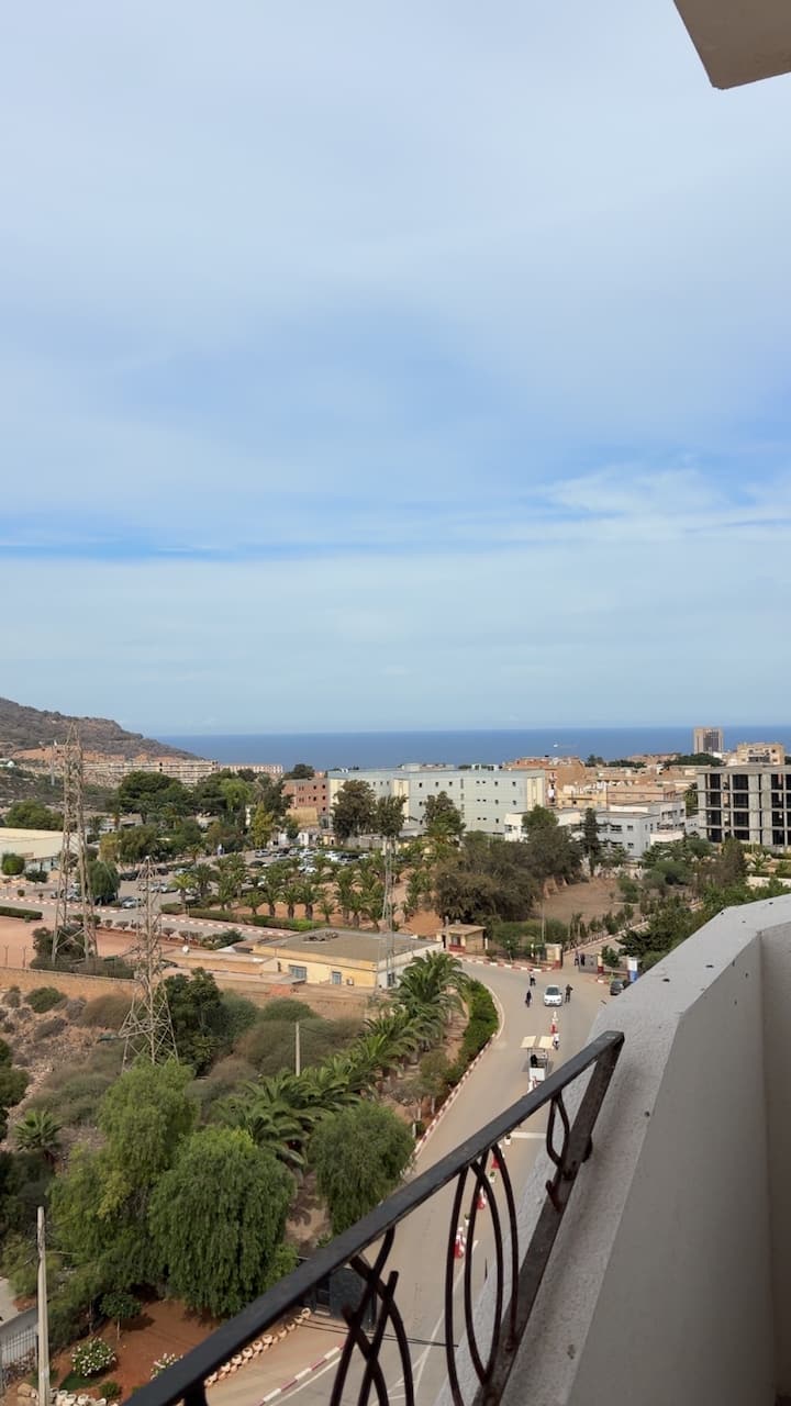 F4 Luxueux Plein Centre-ville - Oran