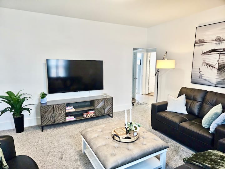 Cute And Cozy Greensburg Home! - White Rock Park, St Paul