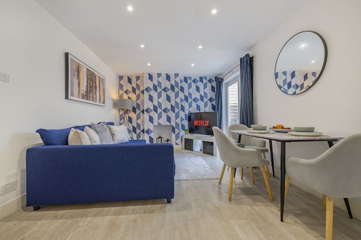 Sandown Home | 2br | Free Weekend Parking - Kemptown