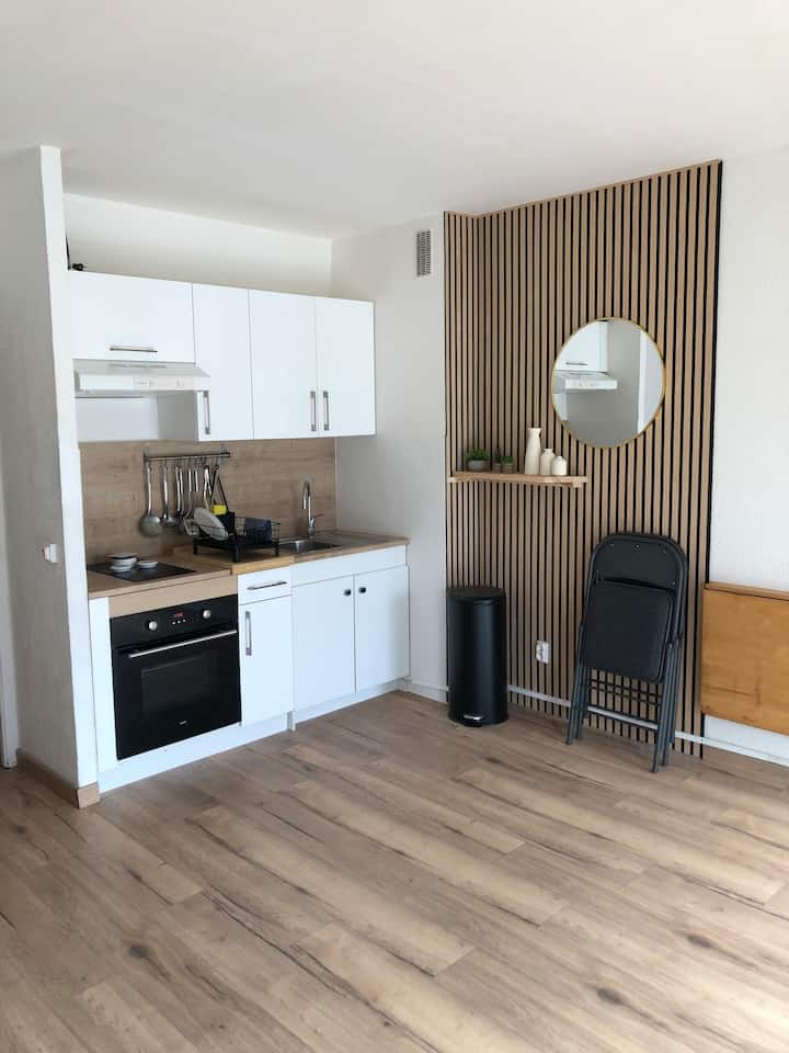 Appartement Lumineux Studio Bord De Mer - Saint-Laurent-du-Var