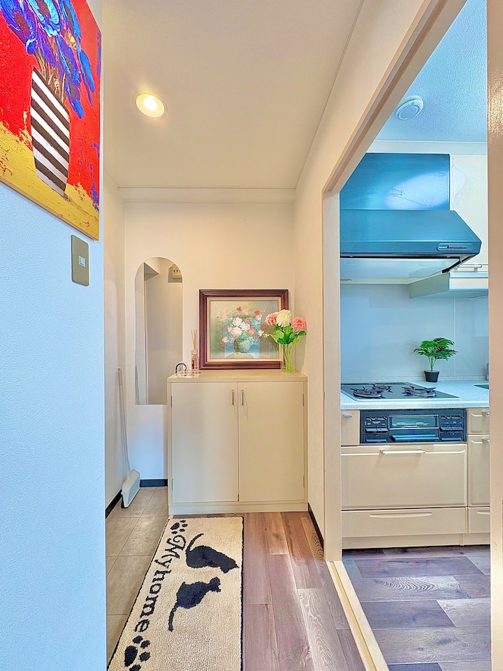 2br Entire House • 1 Min To Station • Sleeps 7 - Japan