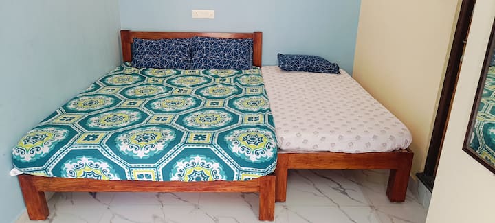 Sa Residency - Family Room Non-ac - Tiruvannamalai