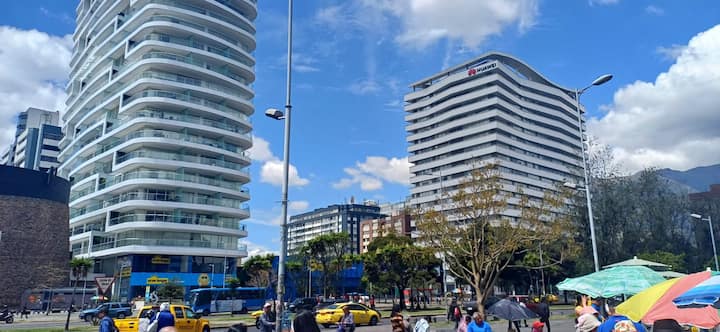 Quito's Hypercenter. Modern And Functional. - Quito