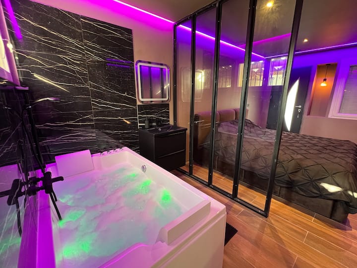Suite Intimiste à Hyères - Spa Et Ambiance Tamisée - Hyères