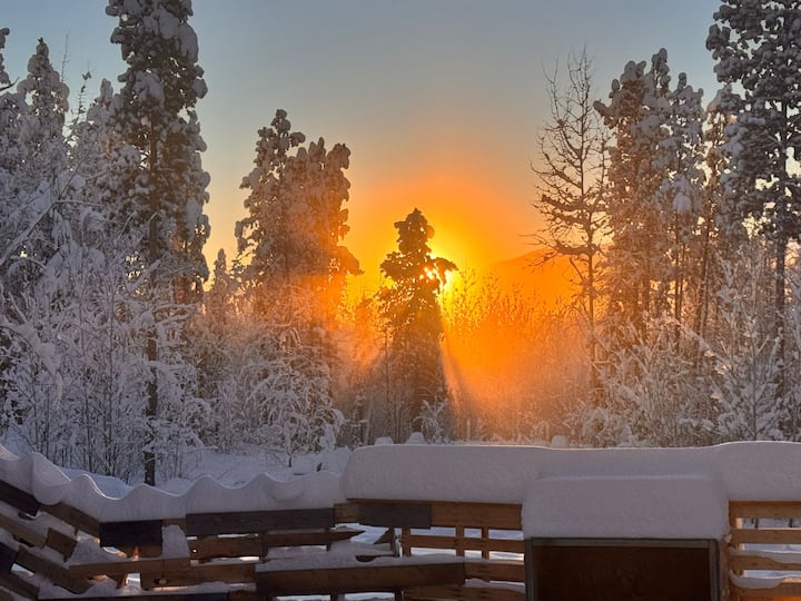 Elevation Bunkhouse - Yukon