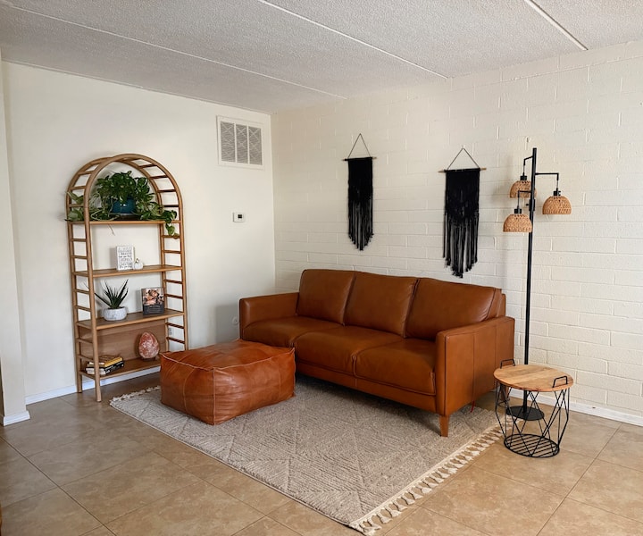 Western Garden Getaway - Wickenburg, AZ