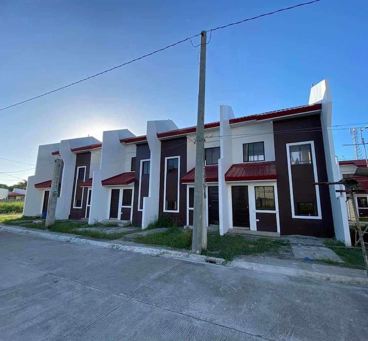 Hojilla House Rental In Silay City - Silay