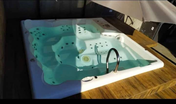 Casa Moderna C/ Jacuzzi – Fernandópolis/sp - Fernandópolis