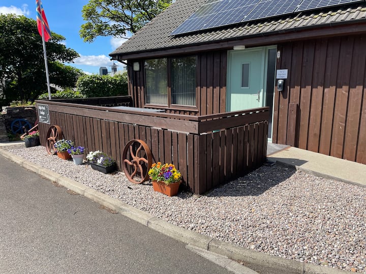 No 1, Bright And Spacious Kirkwall Accommodation - Kirkwall
