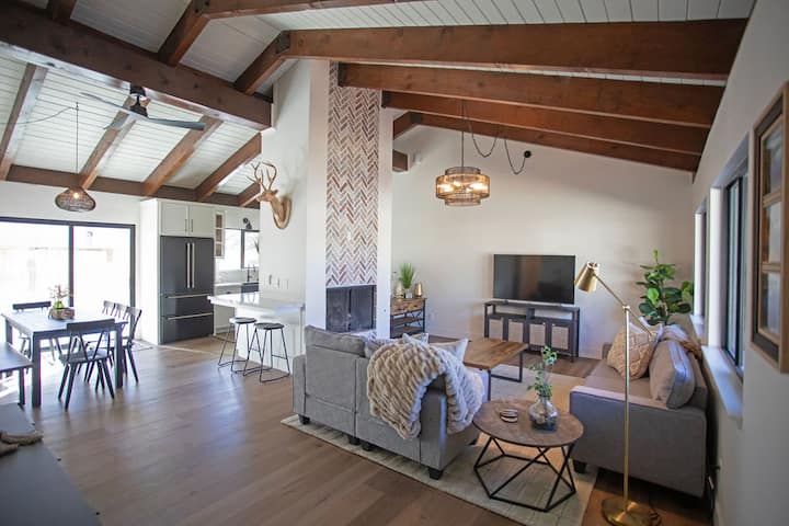 Brand New Remodel In Beautiful Tahoe Keys! - South Lake Tahoe, CA