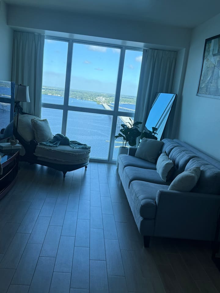 Luxury Ii - Fort Myers