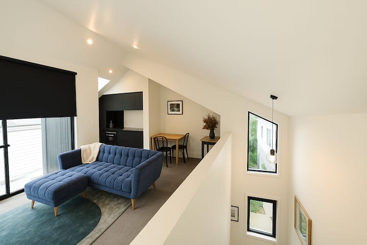 Bright Modern One Bedroom Unit Near Aquatic Centre - Wellington