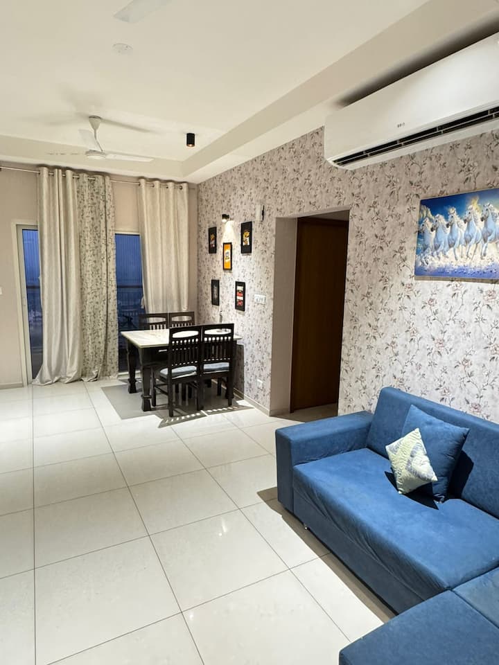 Skylîne Suite 3- 2bhk Apartment's - Gandhinagar