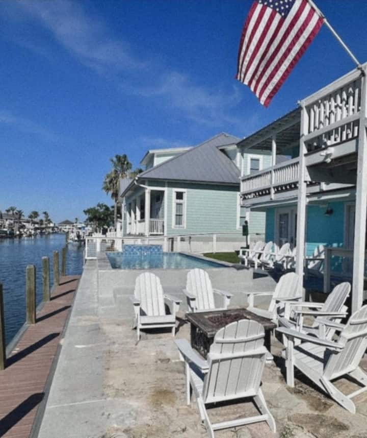 Waterfront Paradise-new Pool, Firepit, Boat Dock - Rockport, TX