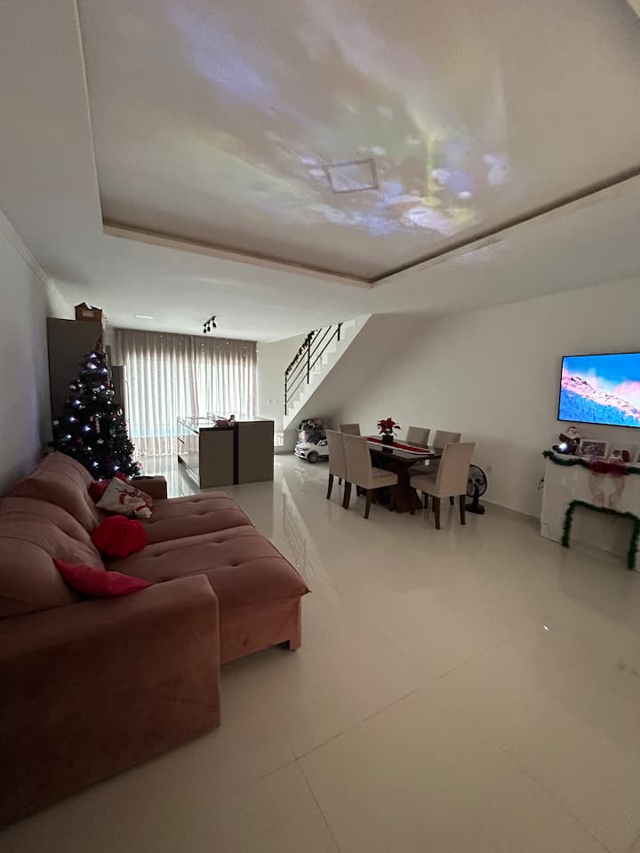 Casa Com Piscina - Itapema