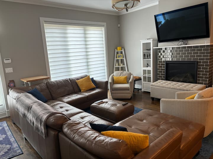 Calling All Cubs Fans: Four-br In Wrigleyville - Chicago