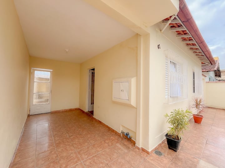 Viva O Conforto Familiar, 15 Min A Pé, Da Basílica - Aparecida