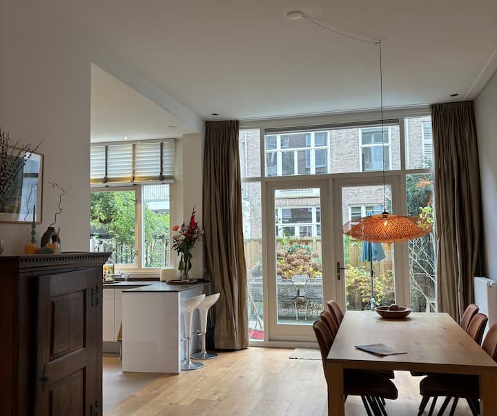 Spacious Home Near Vondelpark With Garden - Amsterdam