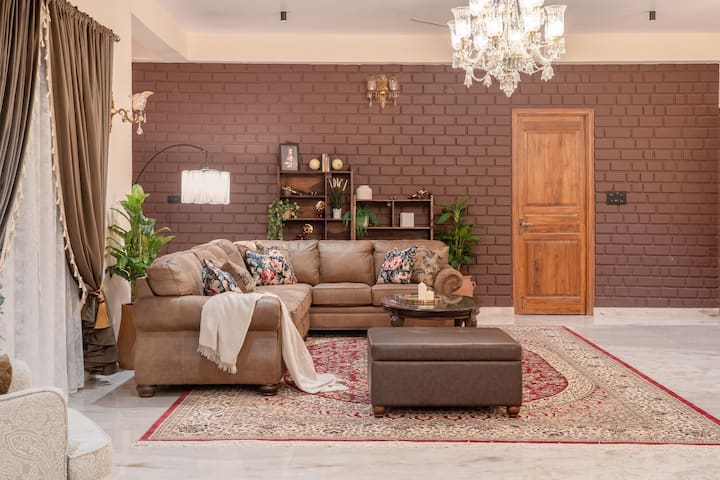 The Duke- Premium 3bhk At Banjara Hills, Rd No. 13 - India