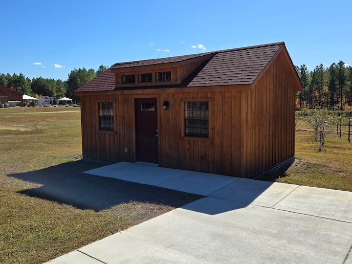 Callie's Cabins - Lake Anna, VA