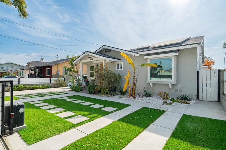 *The Dreamy Den Near Sofi And Lax Airport - Manhattan Beach, CA