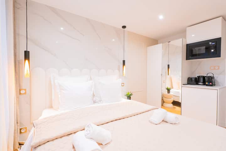 Luxurious Apartment W/ Stylish Design - 106 - Paris