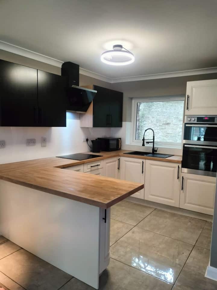 Modern Studio Apartment - Isle of Man