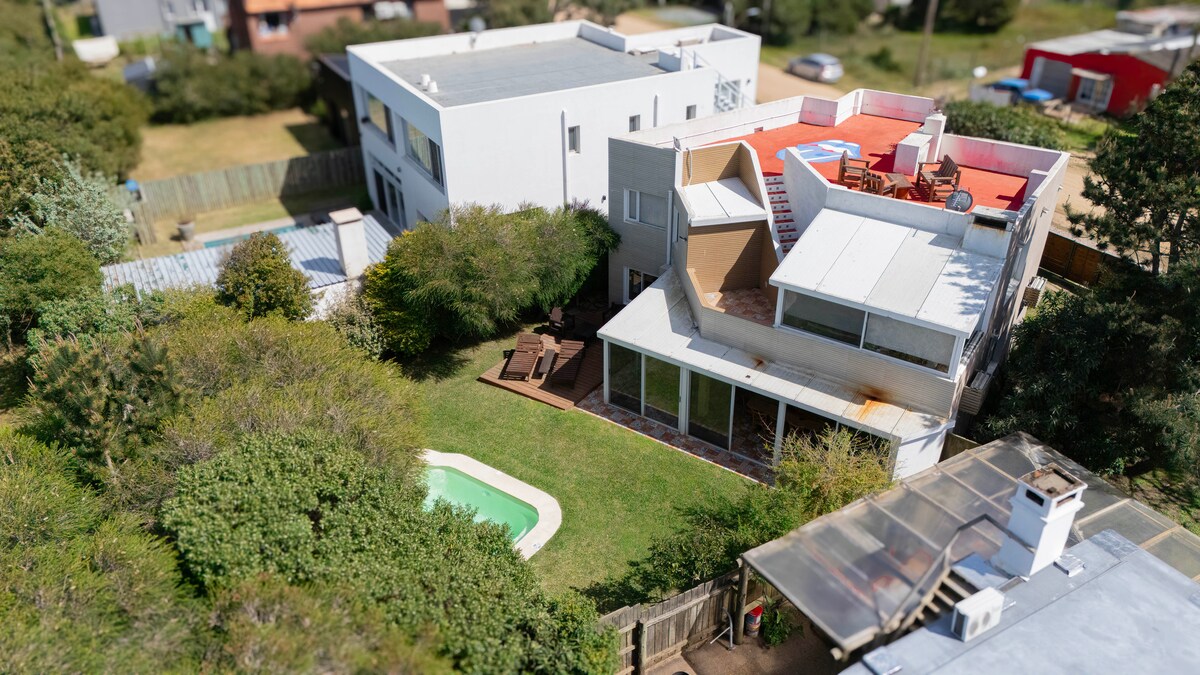 100 Meter vom Meer entfernt, mit Pool in La Juanita - Häuser zur Miete ...