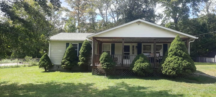 The Sleepy Beaver Inn – A Cozy Retreat - New River - Fayetteville, WV