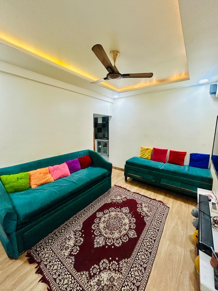 Quiet 1bhk | Near Airport, Wi-fi & Workspace - Nagpur