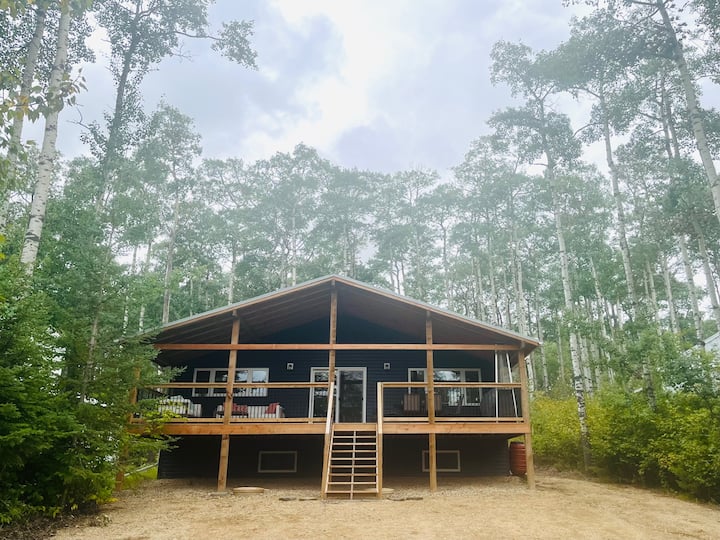 Cozy Four-season Cabin – St. Brieux, Sk - Saskatchewan