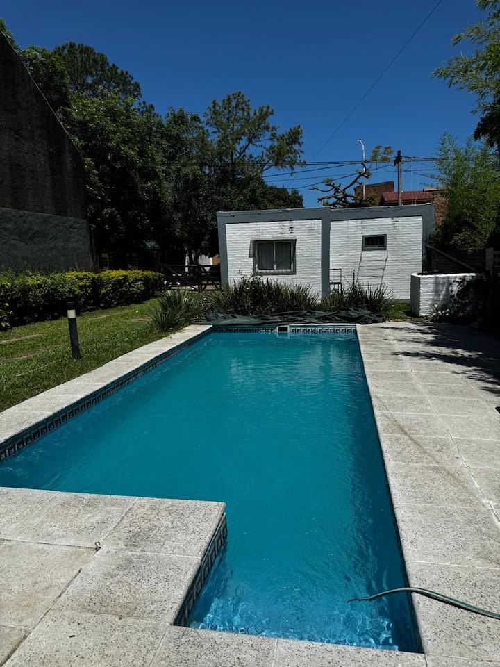 Hermosa Casita En Paso De La Patria - Provincia de Chaco