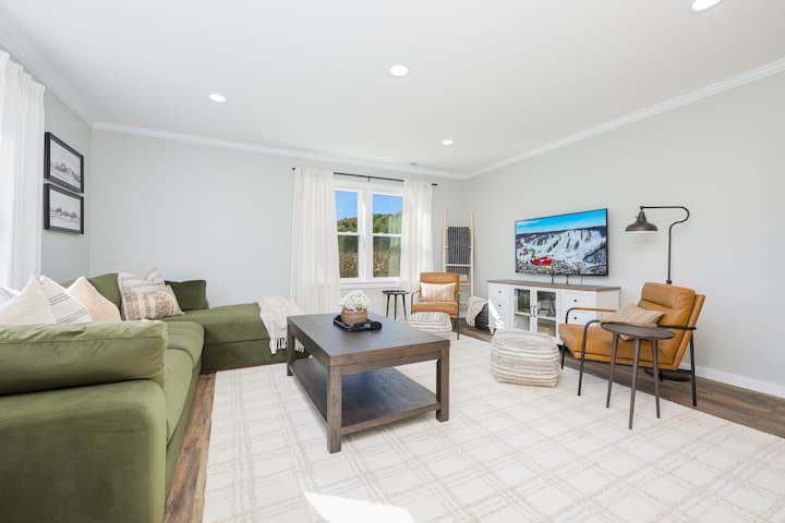 Cornfield Cottage On Main St. - Mad River Moutain, OH