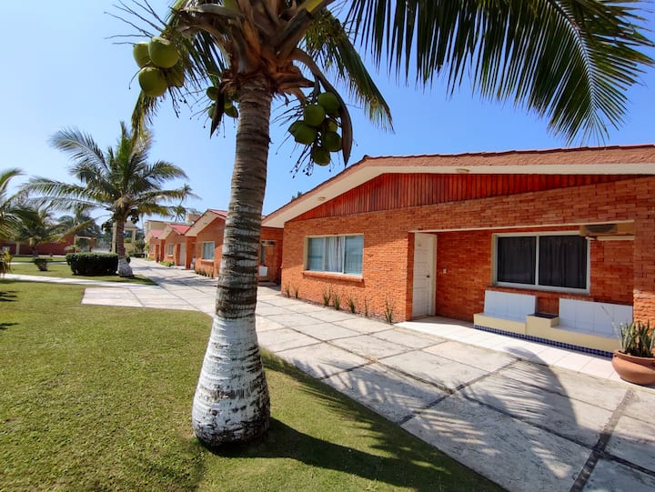 Villa 4 Pax Piscina Y Mar - Costa Esmeralda