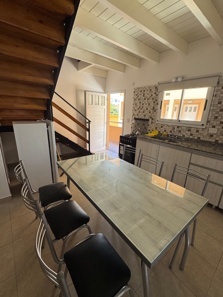 “Alvaymar” Depto. Para 6 Personas En Mar De Ajo - Mar de Ajó