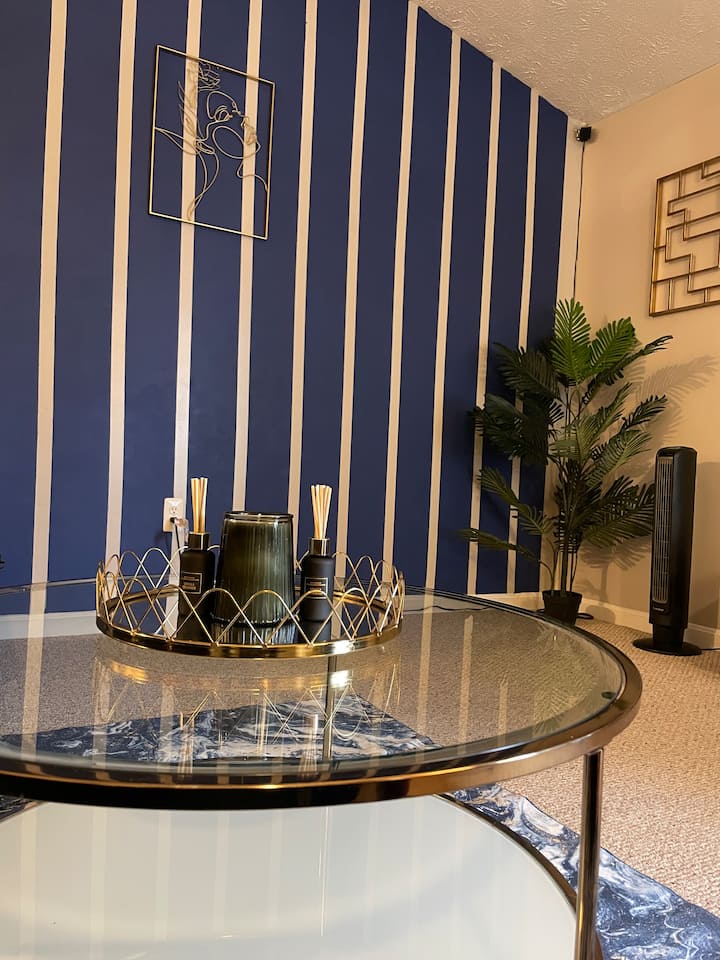 New! Frederick Fall Vibes 9
Min Walk Carroll Creek - Frederick, MD