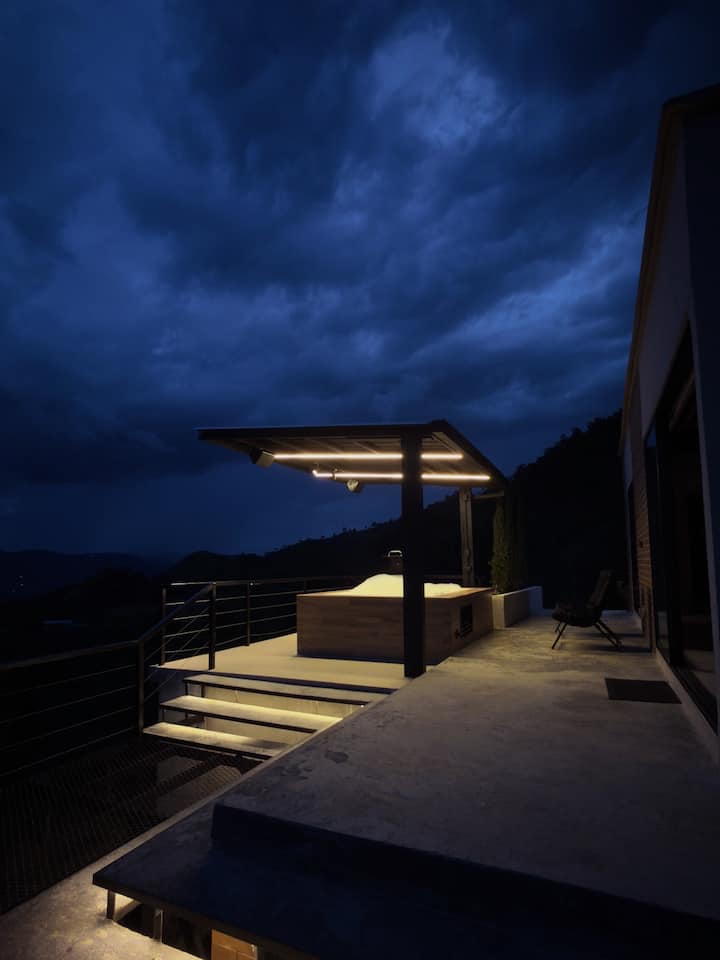 Macaw Eco Lodge - Belen de Umbria